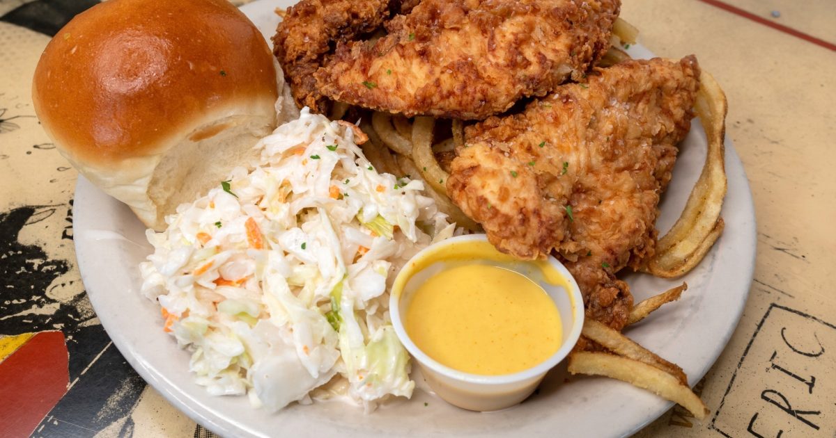 Crispy Delicious: Fried Chicken in Jackson MS | Visit Jackson